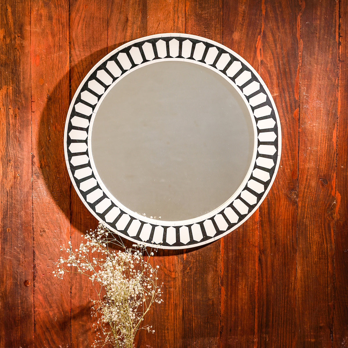 Reflections in Art: The Mesmerizing World of Resin Artistic Mirror Fra ...