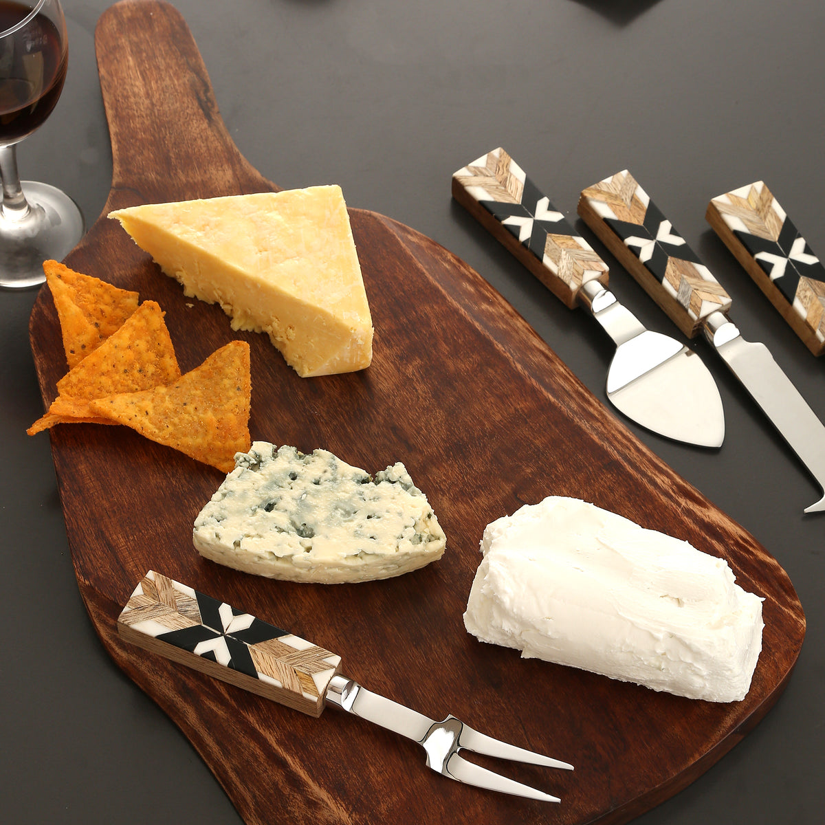 Chopping Board - Rustic Design – Revive Home