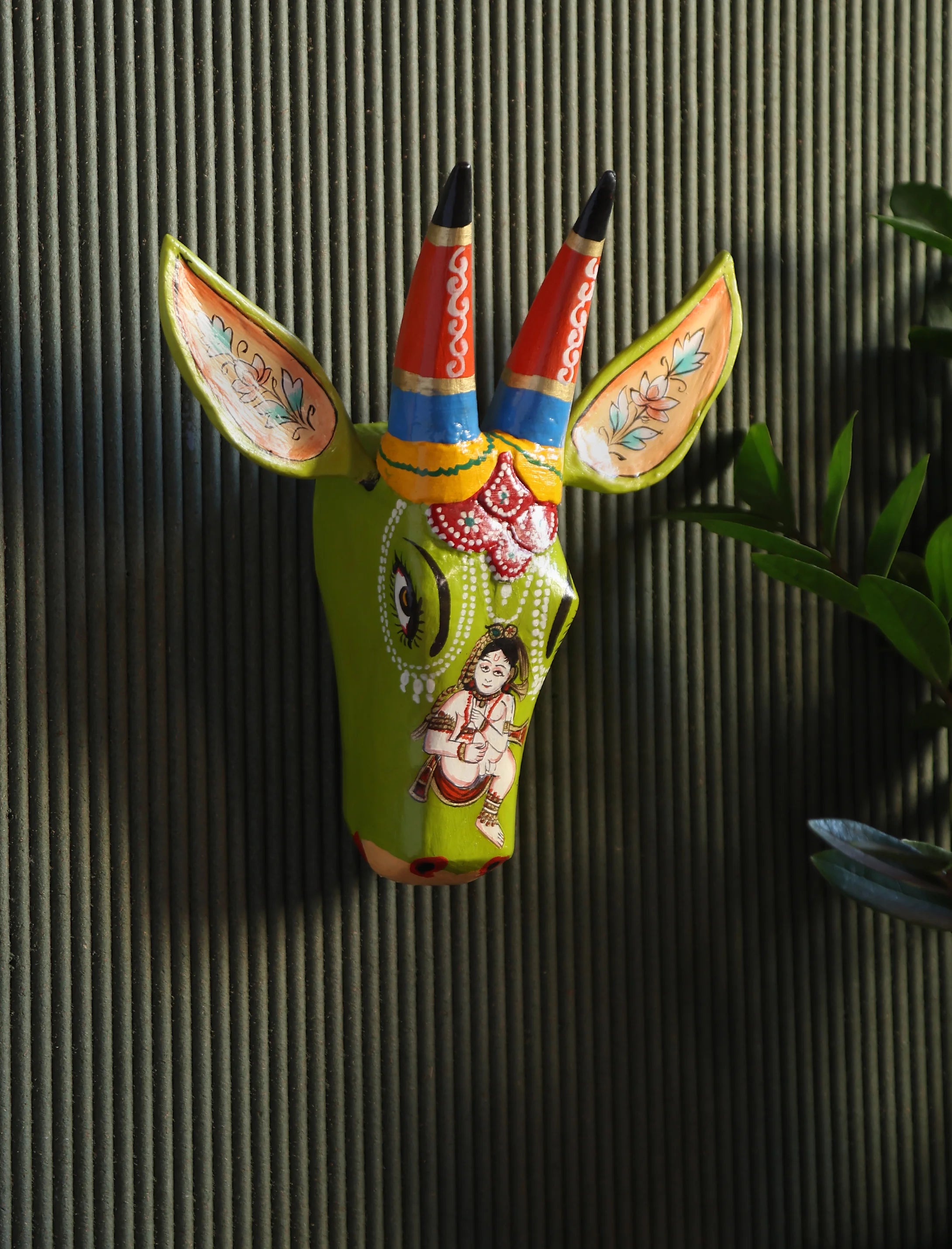 Antiquity Rustica Collective - Wooden Cow Face – Revive Home